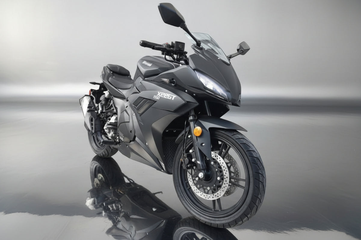 Falcon 250cc Motorcycle – Smooth, Automatic & Stylish